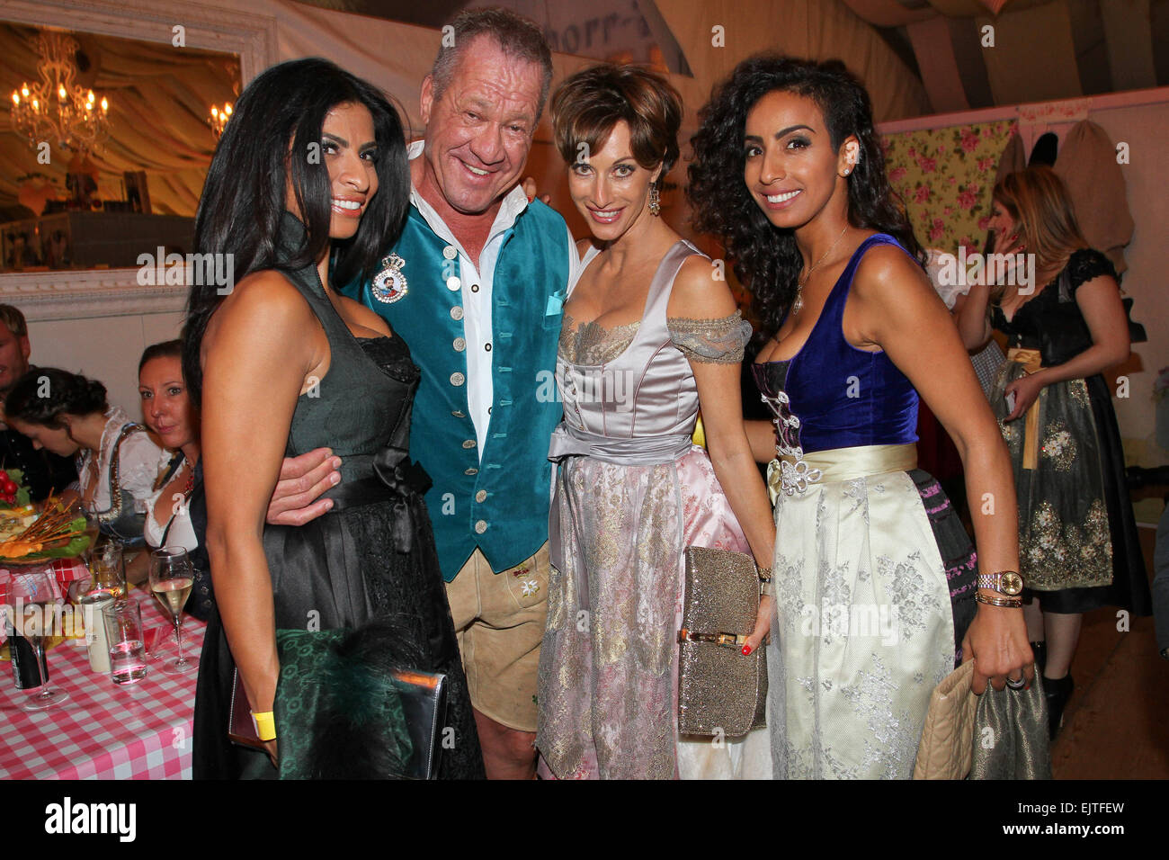 Tag 7 auf der 2014 Oktoberfest (Wiesn) mit: Noura Elmassaoudi, Hugo ...