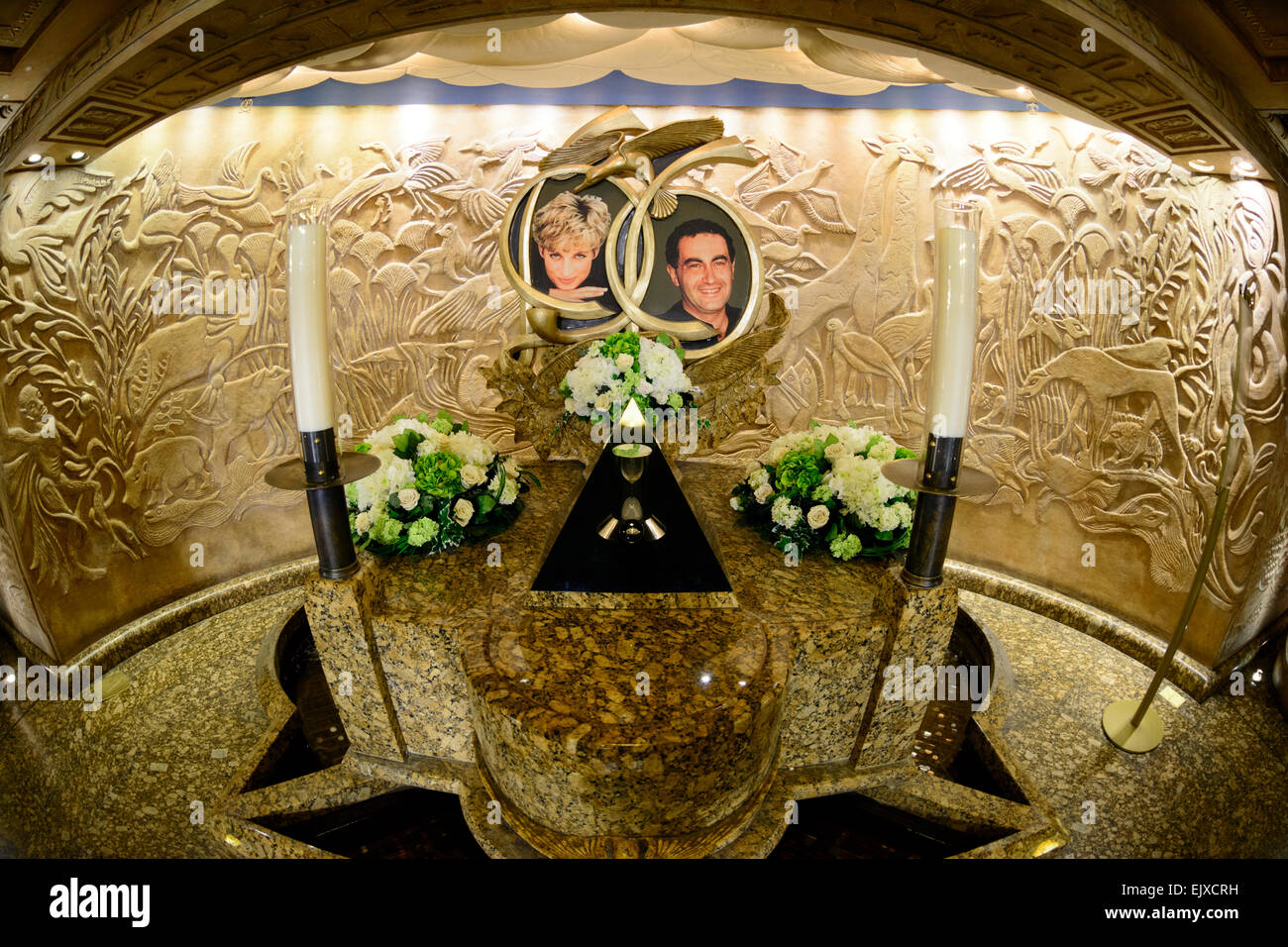 Harrods shrine princess diana dodi -Fotos und -Bildmaterial in hoher ...