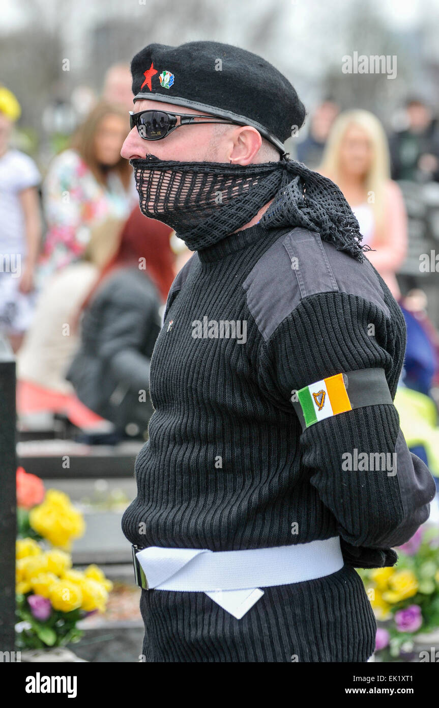 Irish republican army mask -Fotos und -Bildmaterial in hoher Auflösung ...