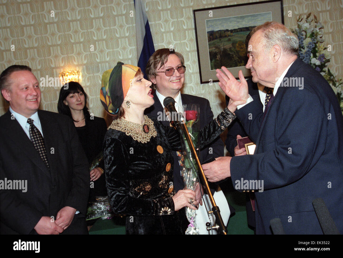 Lyudmila Gurchenko Stockfotos und -bilder Kaufen - Alamy