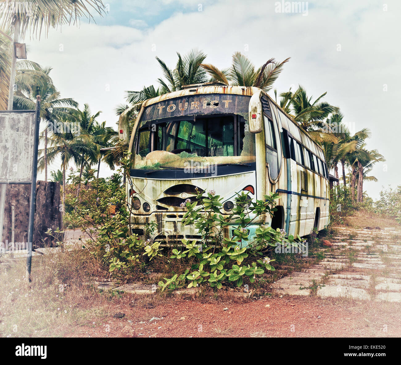 Alter bus -Fotos und -Bildmaterial in hoher Auflösung – Alamy