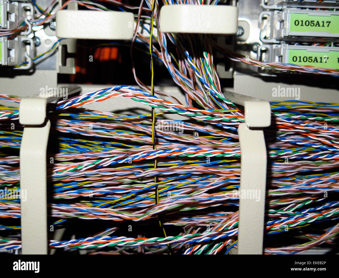 Verkabelung und verkabelung -Fotos und -Bildmaterial in hoher Auflösung ...