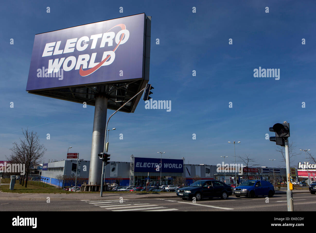 Electro world logo -Fotos und -Bildmaterial in hoher Auflösung – Alamy