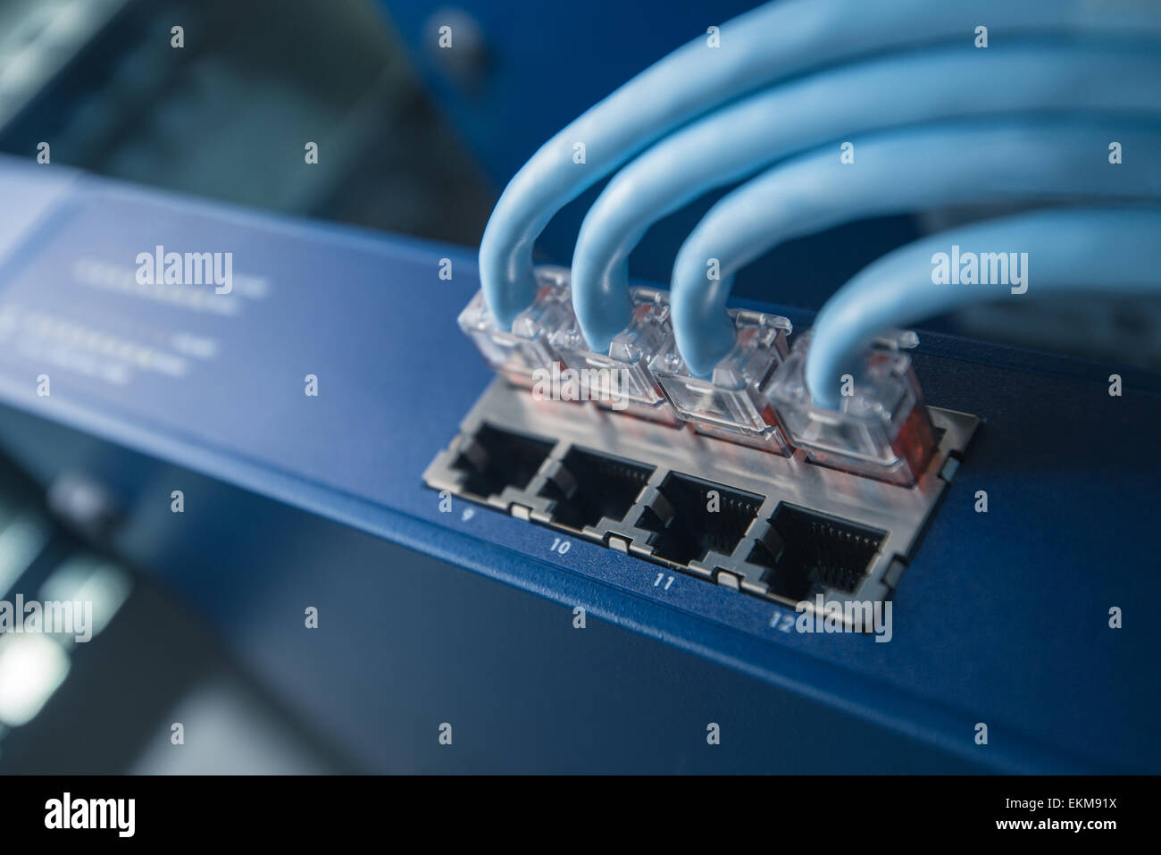Network switch -Fotos und -Bildmaterial in hoher Auflösung – Alamy