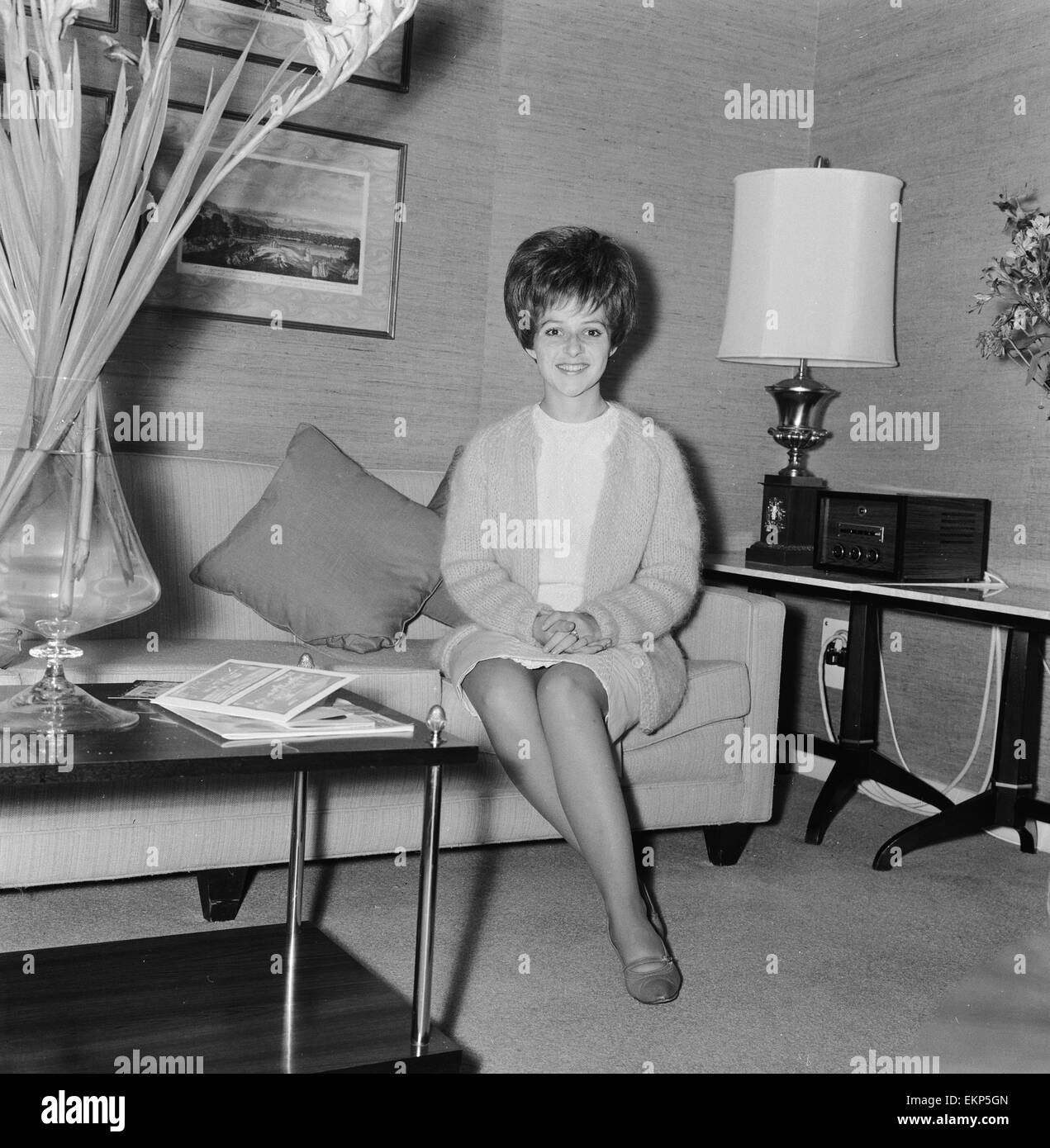 Brenda lee Schwarzweiß-Stockfotos und -bilder - Alamy