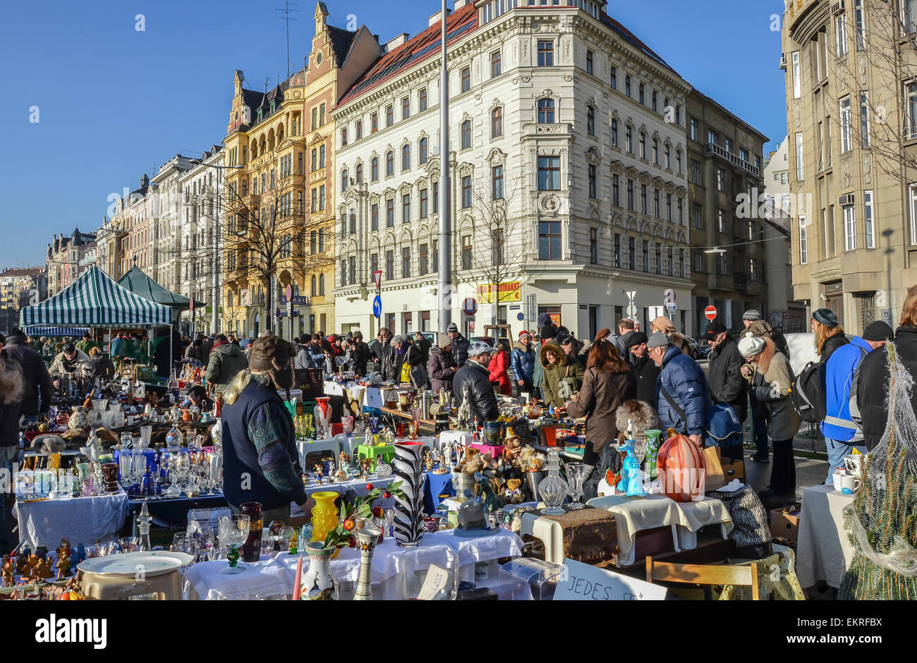 Wien naschmarkt vintage Stockfotos und -bilder Kaufen - Alamy