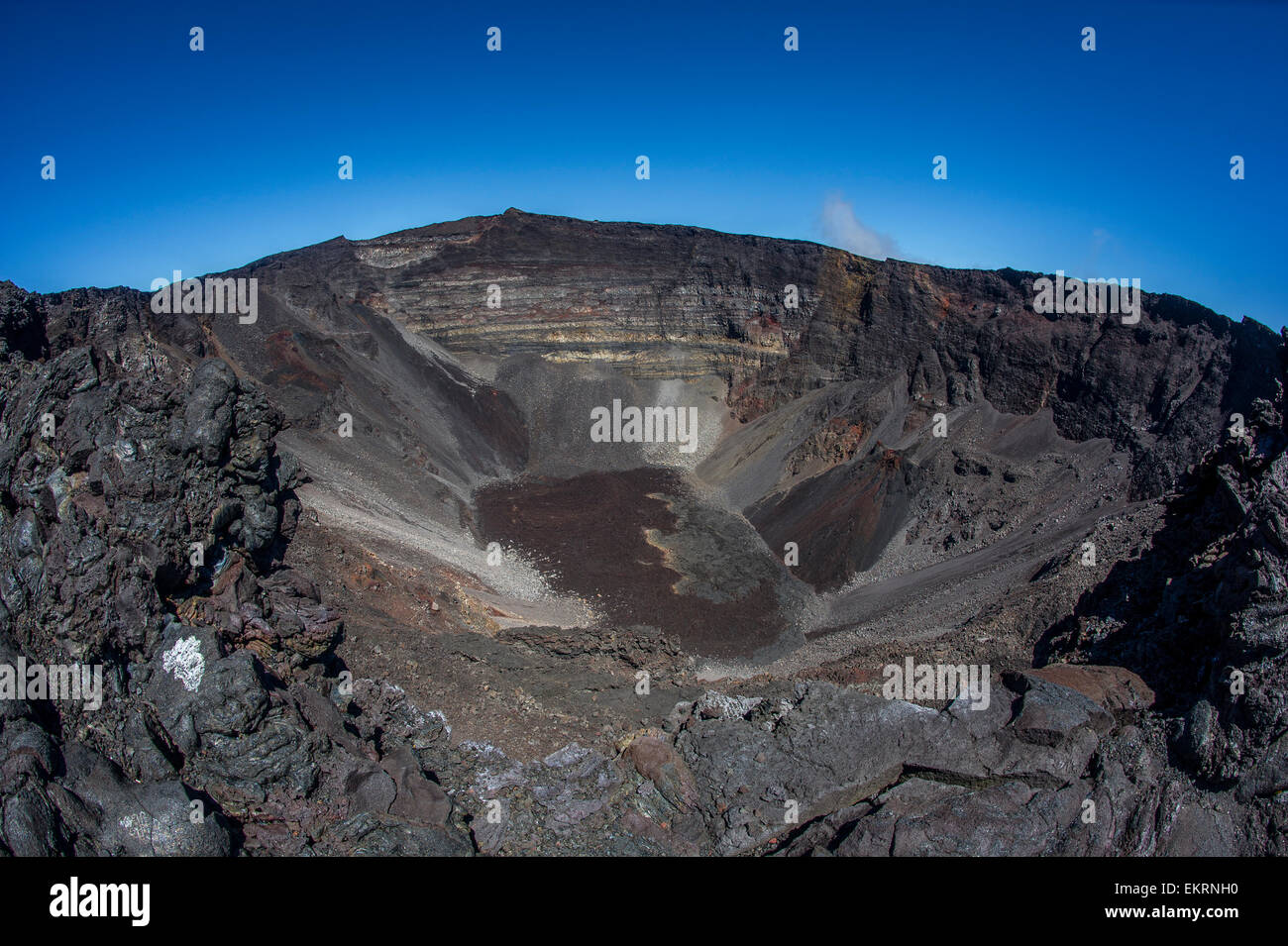 Ein schildvulkan -Fotos und -Bildmaterial in hoher Auflösung – Alamy