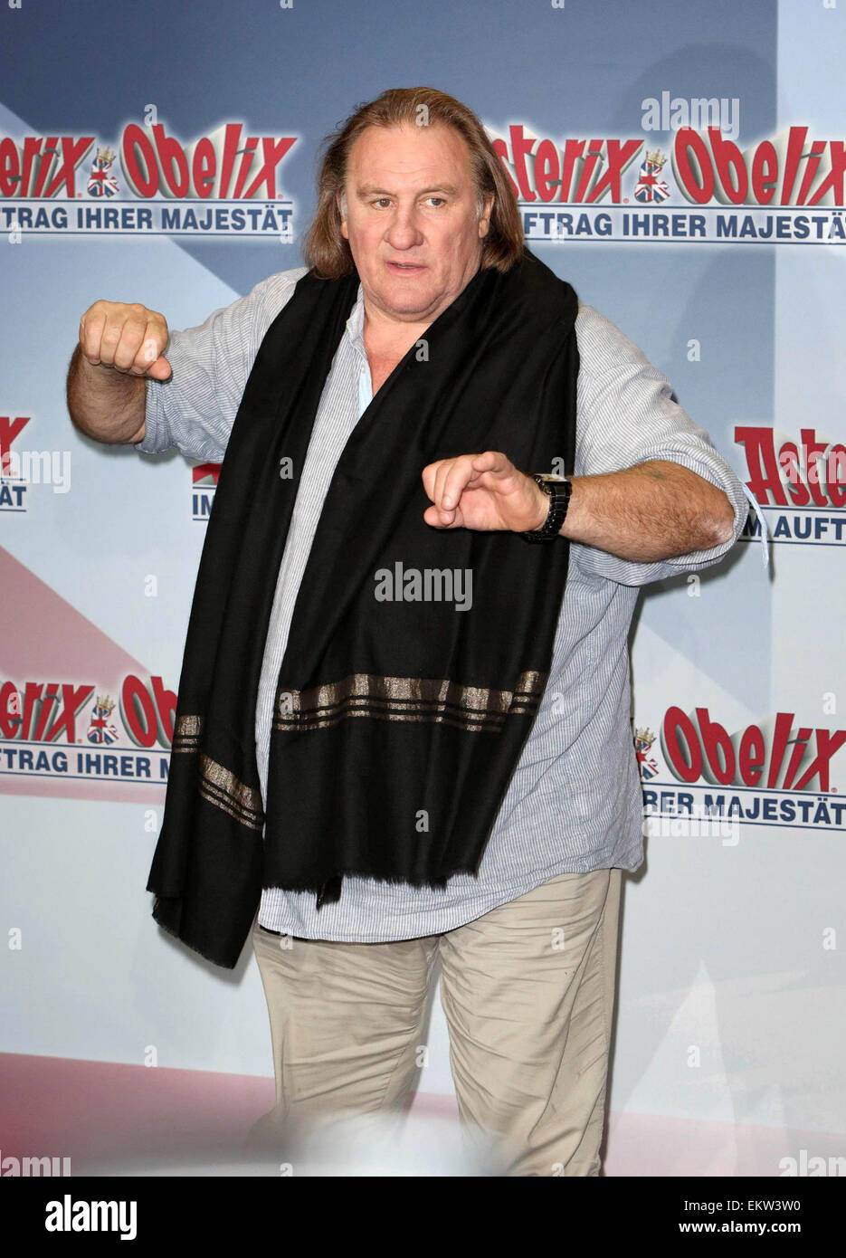 Gerard Depardieu Obelix Asterix Stockfotos und -bilder Kaufen - Alamy