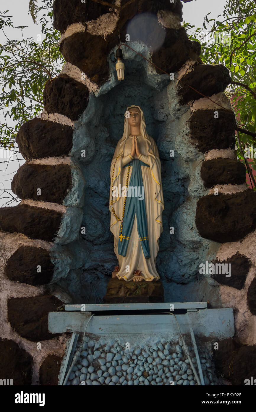 Mutter, heilige maria -Fotos und -Bildmaterial in hoher Auflösung – Alamy