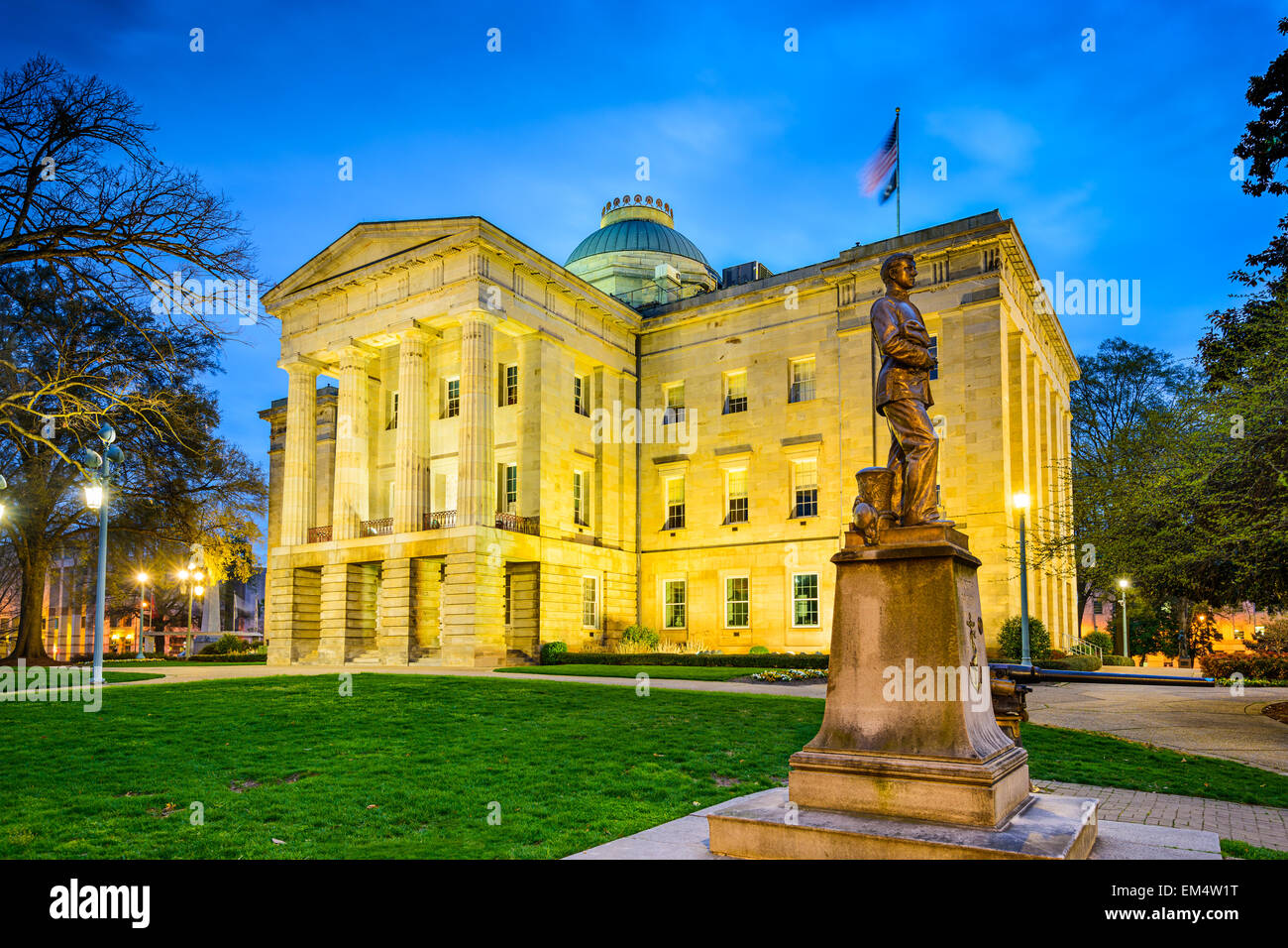 Sonnenaufgang raleigh -Fotos und -Bildmaterial in hoher Auflösung – Alamy
