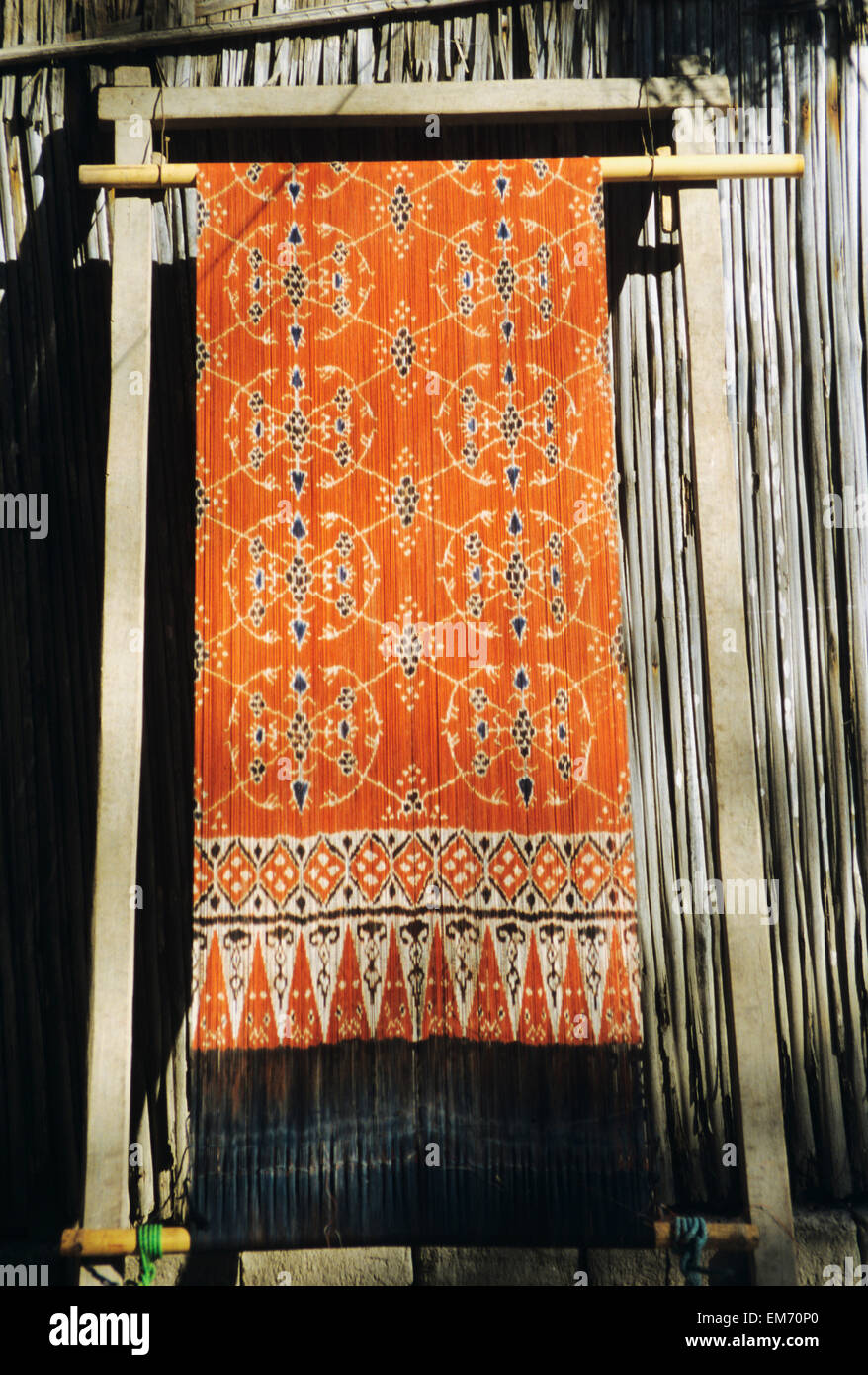 Sumba ikat -Fotos und -Bildmaterial in hoher Auflösung – Alamy
