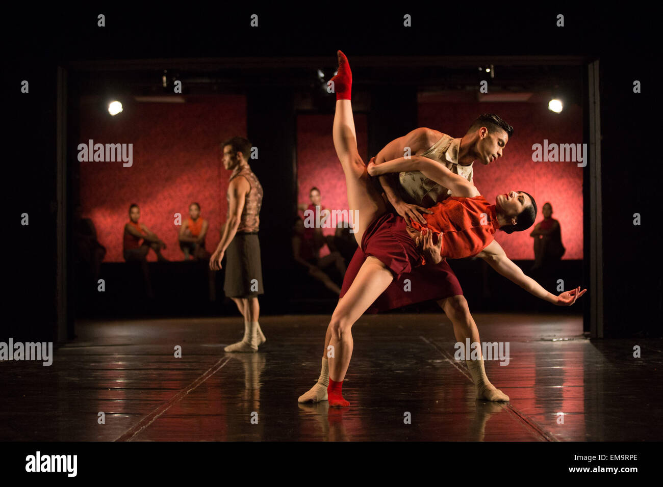 Spanish national ballet -Fotos und -Bildmaterial in hoher Auflösung – Alamy