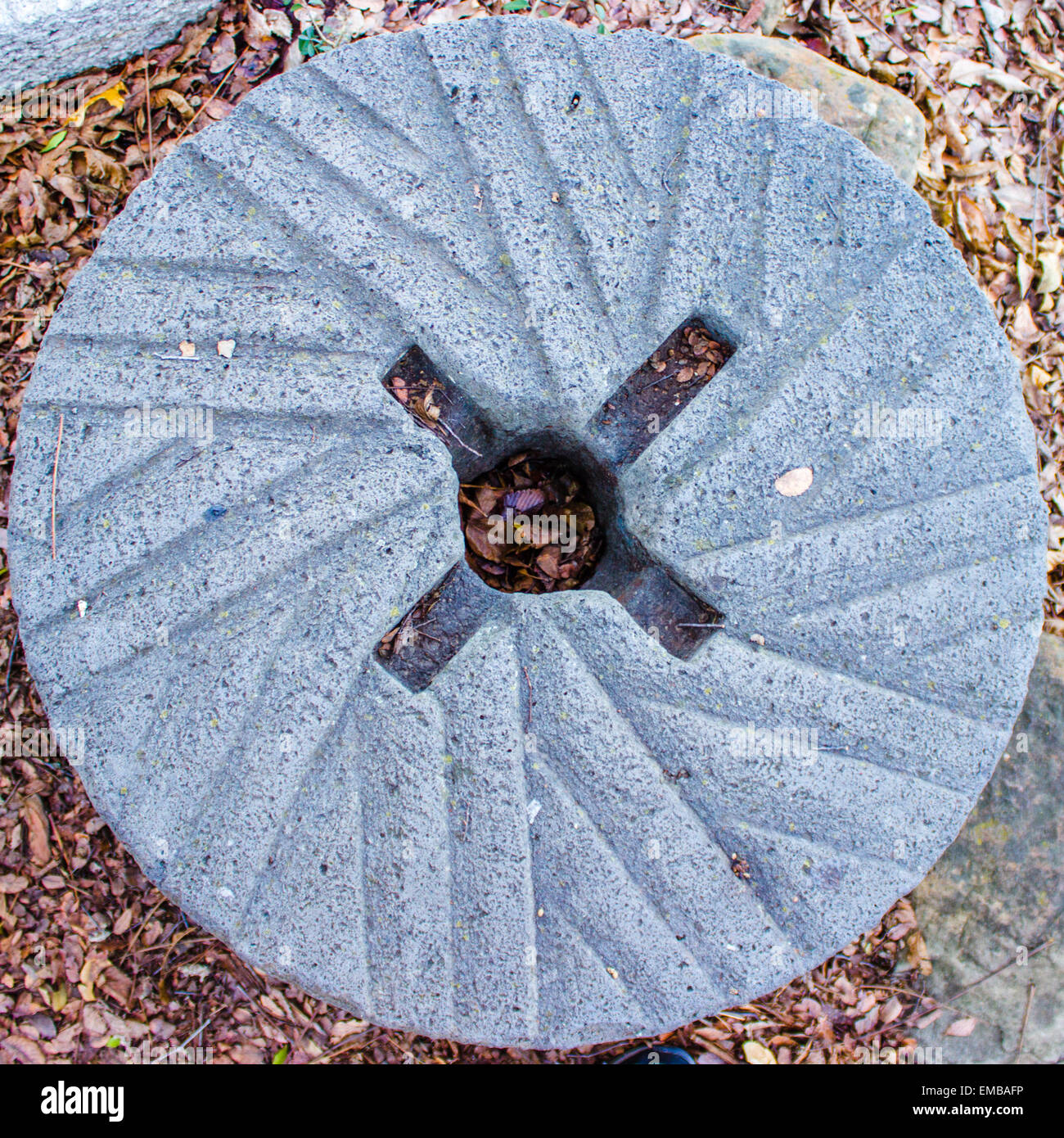 Mühle stein -Fotos und -Bildmaterial in hoher Auflösung – Alamy