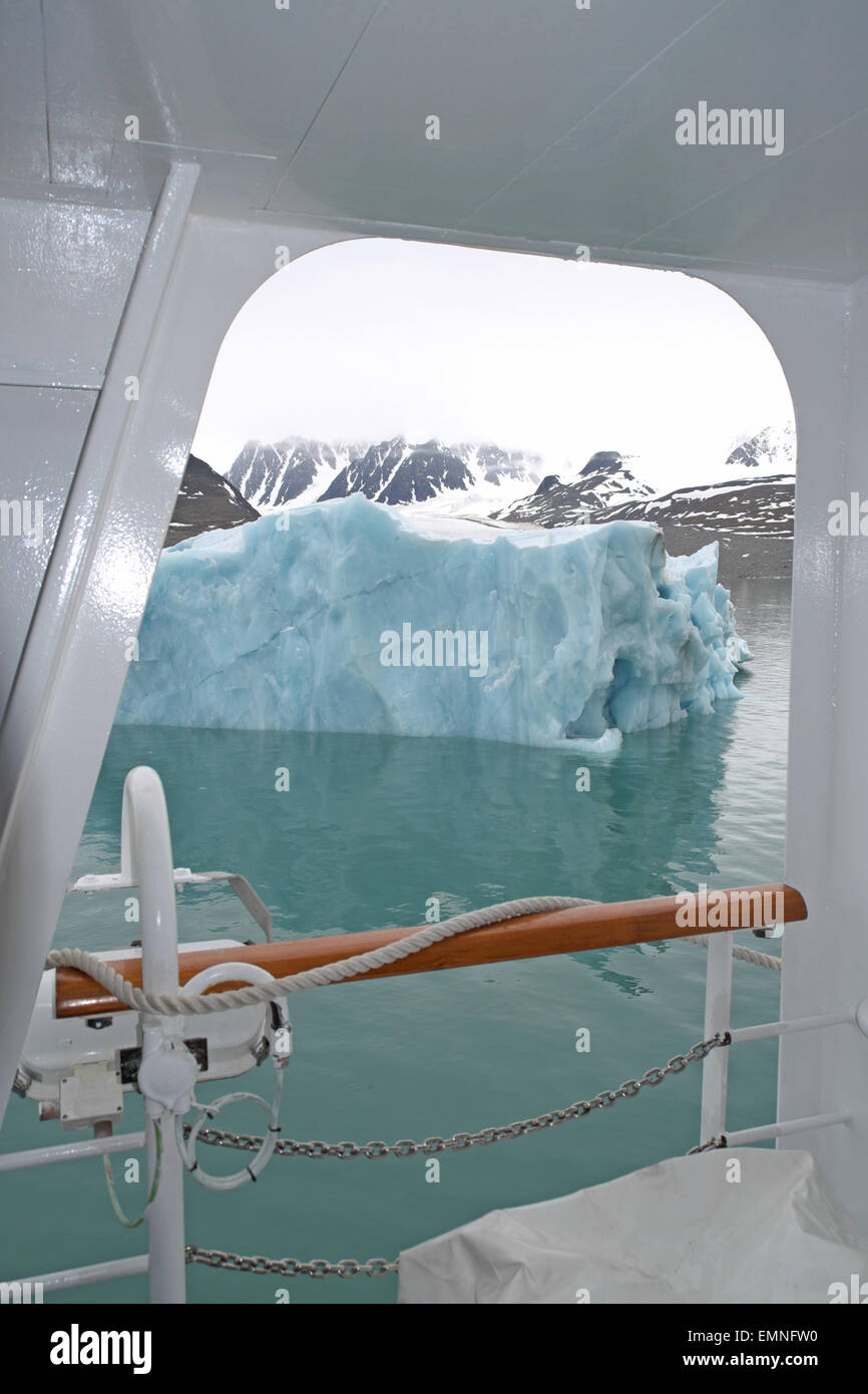 Kleiner Eisberg Stockfotos und -bilder Kaufen - Alamy