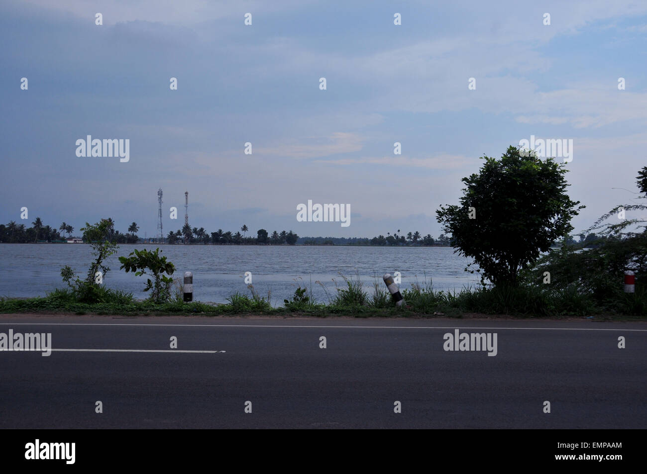 Earth water -Fotos und -Bildmaterial in hoher Auflösung – Alamy