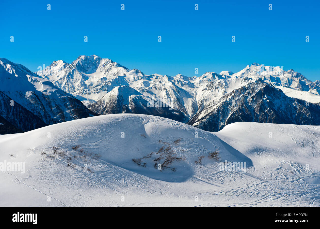 Mischabel bergkette von bettmeralp -Fotos und -Bildmaterial in hoher ...