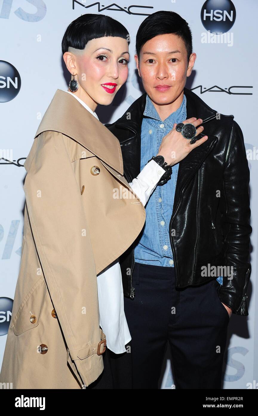 Jenny shimizu and michelle harper -Fotos und -Bildmaterial in hoher ...