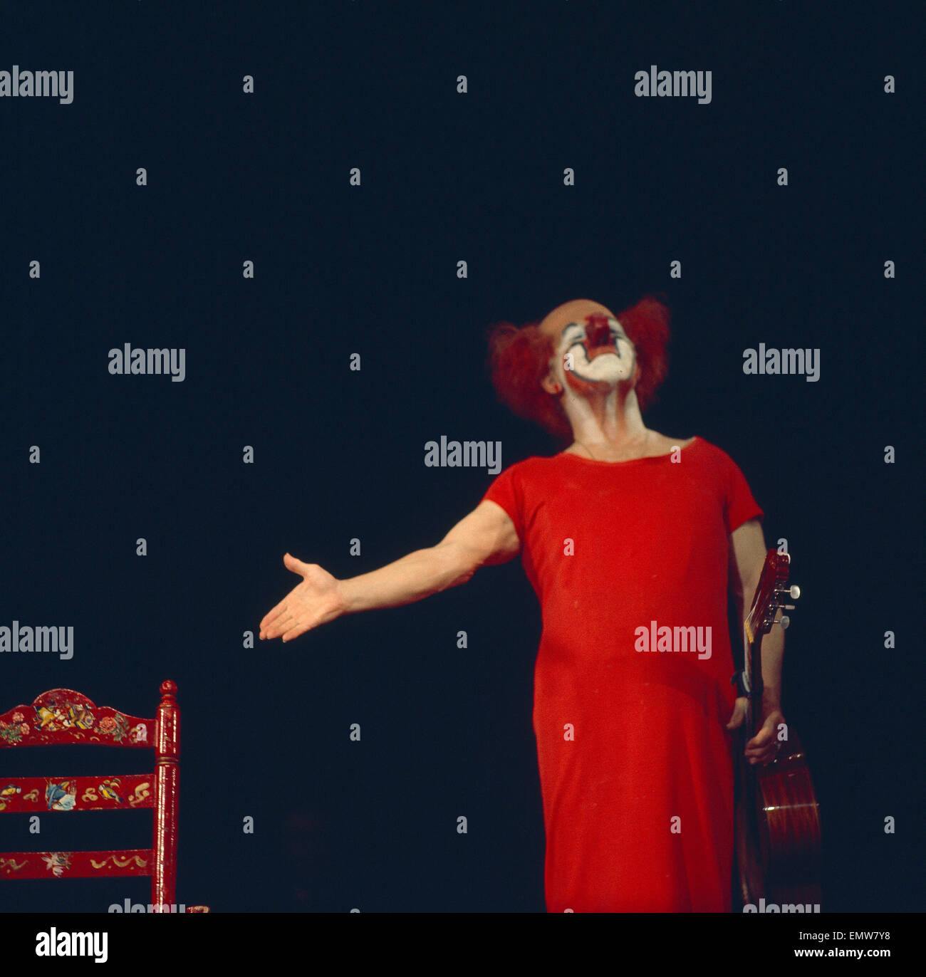 Charlie Rivel Stockfotos und -bilder Kaufen - Alamy