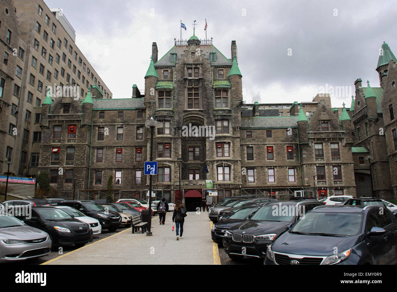 Neues krankenhaus in quebec -Fotos und -Bildmaterial in hoher Auflösung ...