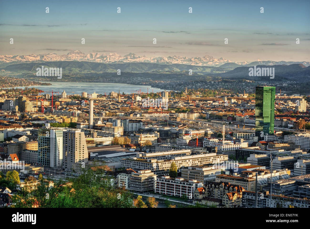 Switzerland zurich sunset -Fotos und -Bildmaterial in hoher Auflösung ...