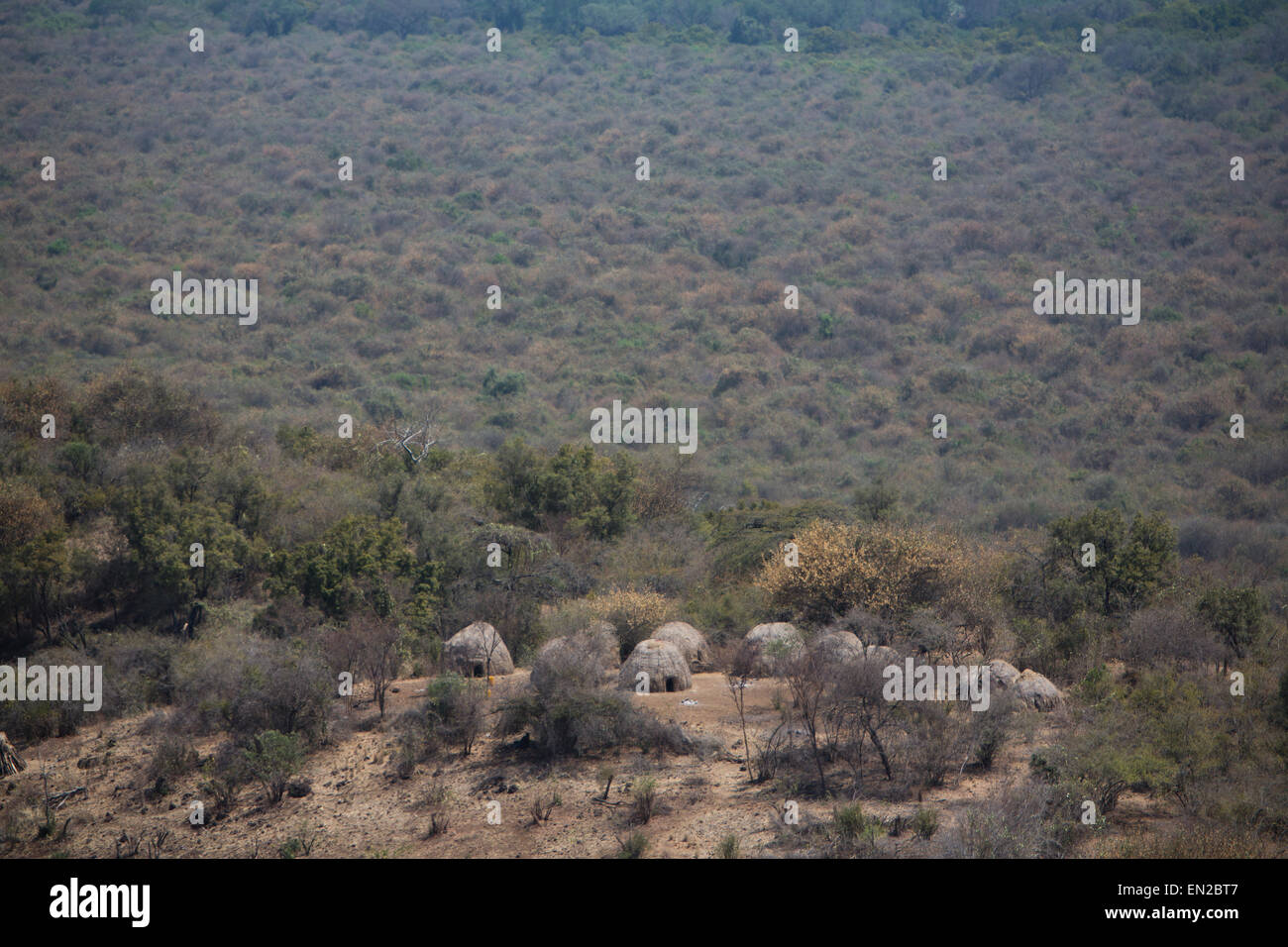 Mursi the mursi village house home -Fotos und -Bildmaterial in hoher ...