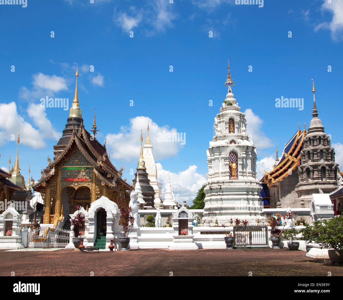 Heilige orte buddhismus -Fotos und -Bildmaterial in hoher Auflösung – Alamy