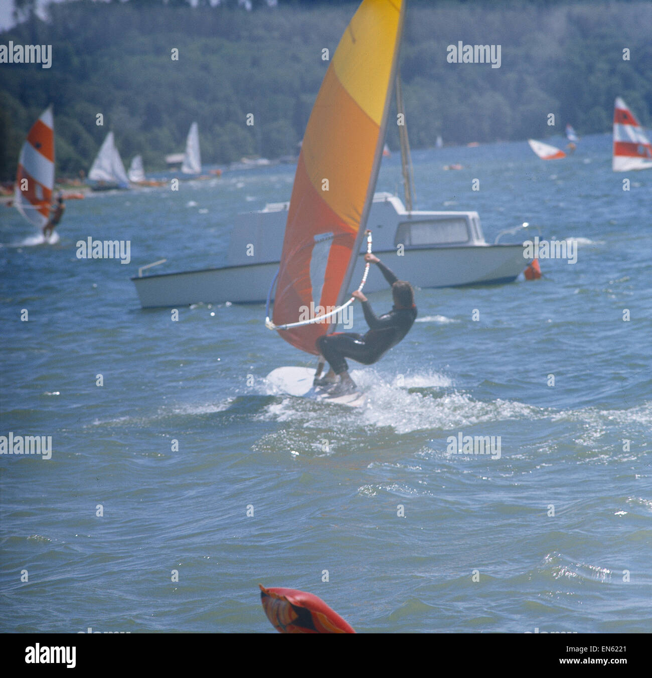 Windsurfen der 90er jahre -Fotos und -Bildmaterial in hoher Auflösung ...