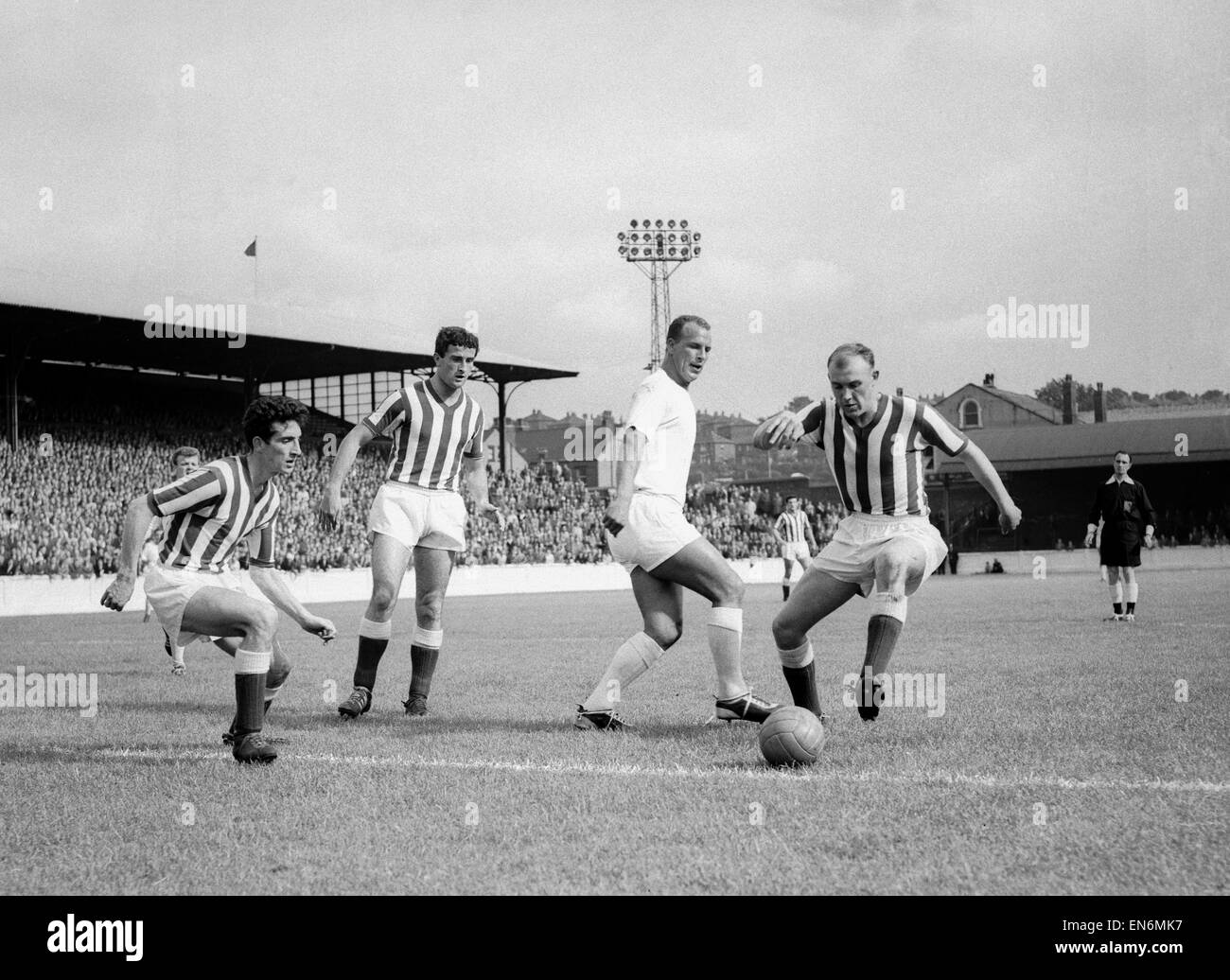 John charles -Fotos und -Bildmaterial in hoher Auflösung – Alamy