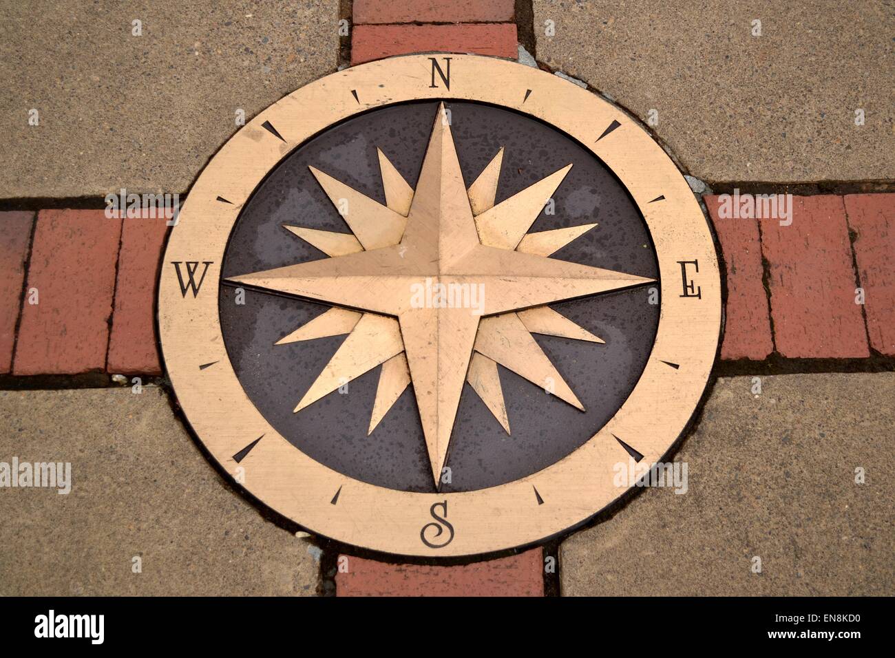 Windrose linien -Fotos und -Bildmaterial in hoher Auflösung – Alamy