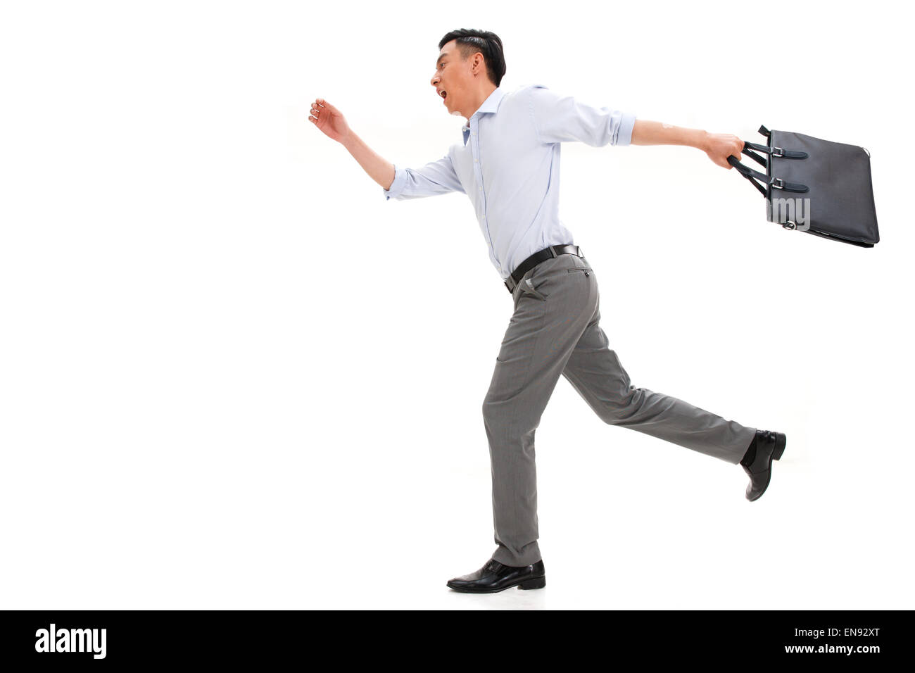 Menschen in eile -Fotos und -Bildmaterial in hoher Auflösung - Seite 2 ...