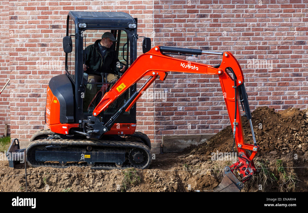 Mechanical digger arm -Fotos und -Bildmaterial in hoher Auflösung – Alamy