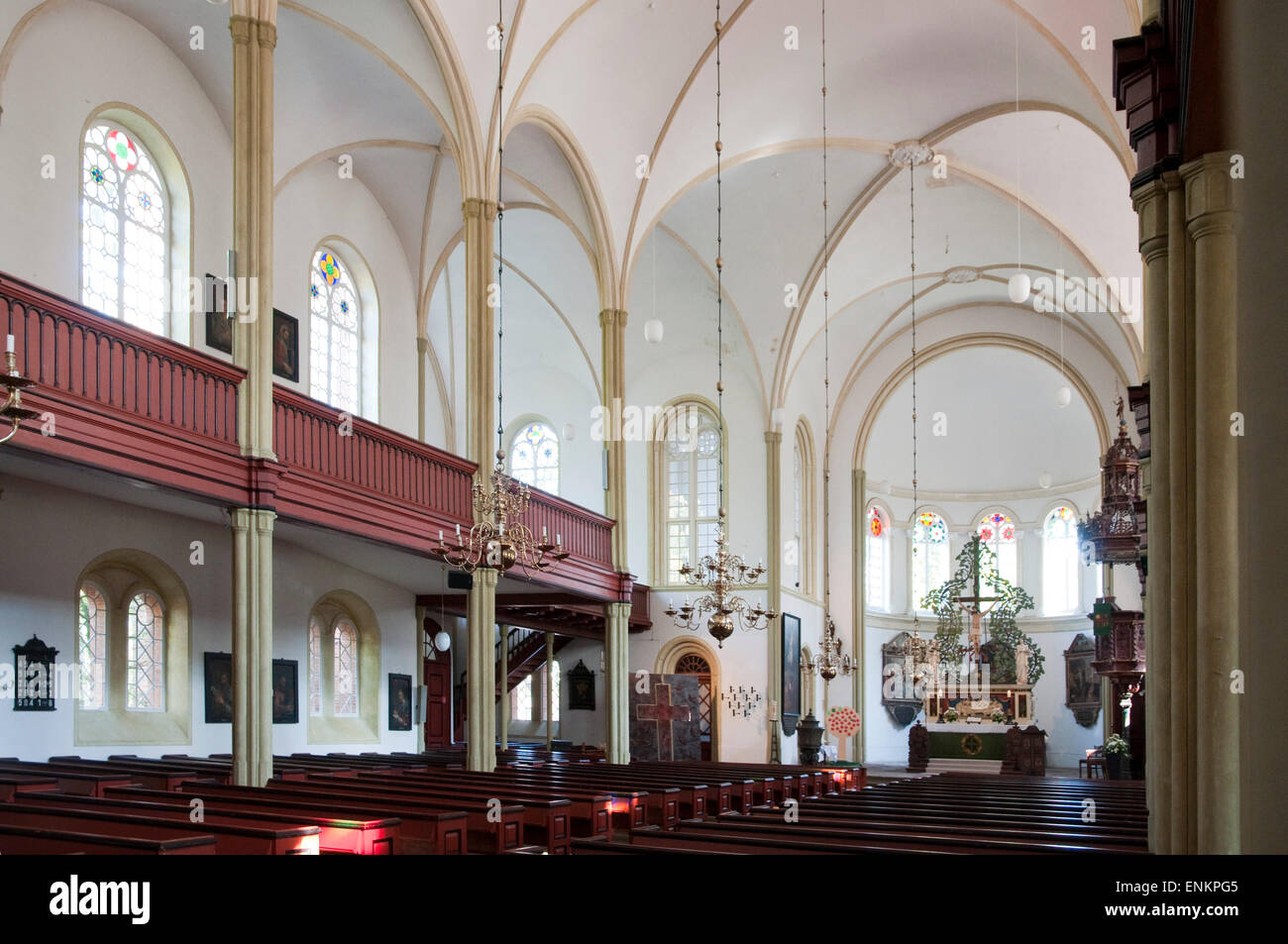 Kirche st magnus innen -Fotos und -Bildmaterial in hoher Auflösung – Alamy