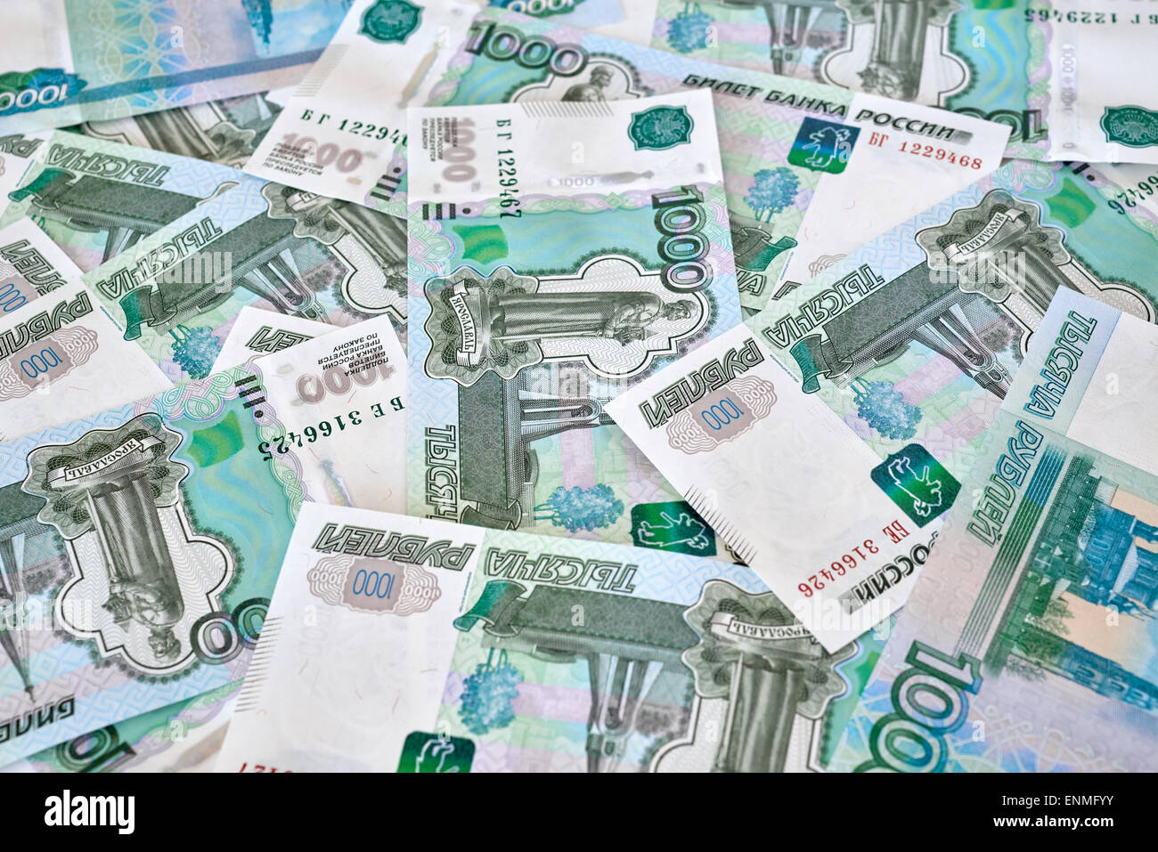 1000 rubel banknoten -Fotos und -Bildmaterial in hoher Auflösung – Alamy