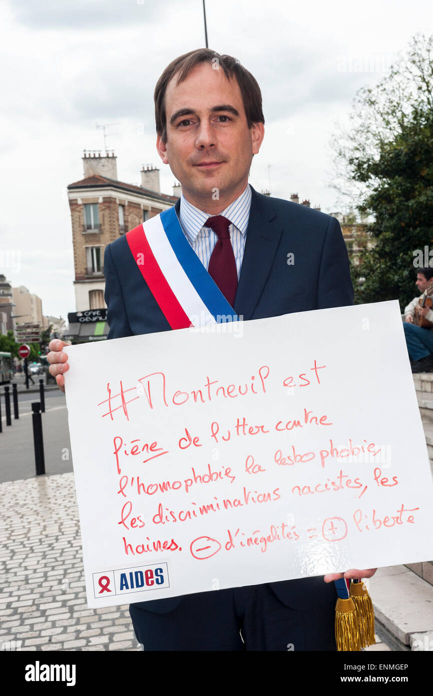 Portraits handgeschriebene slogans plakate protest -Fotos und ...