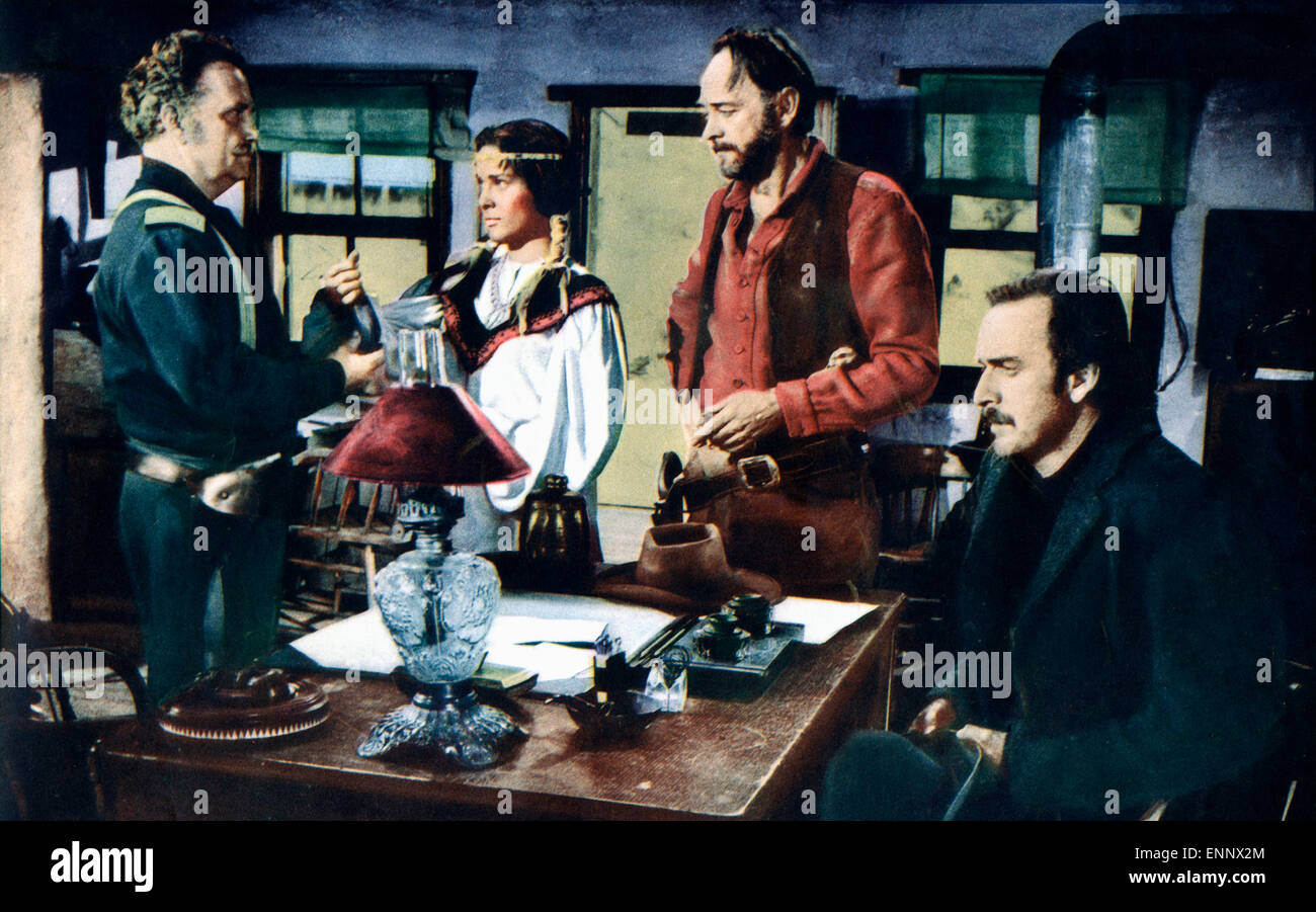 Apache 1954 john mcintire -Fotos und -Bildmaterial in hoher Auflösung ...