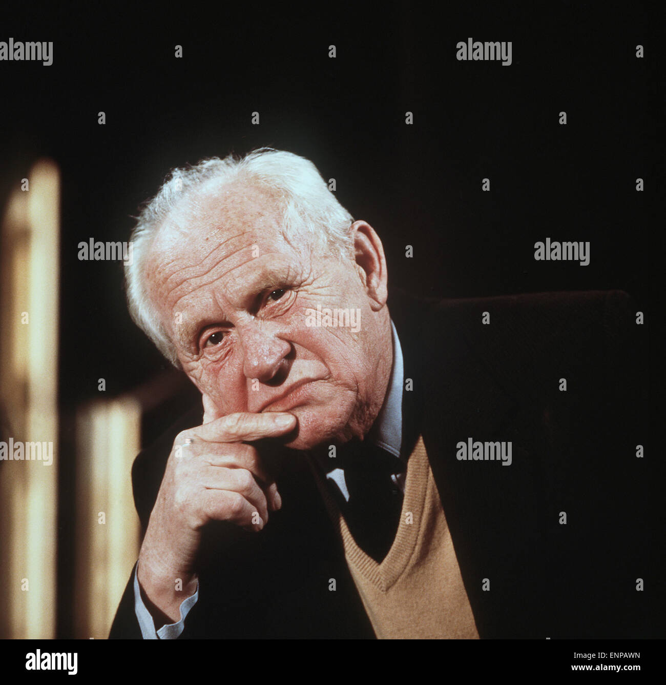 Gert Frobe Portrait Stockfotos und -bilder Kaufen - Alamy