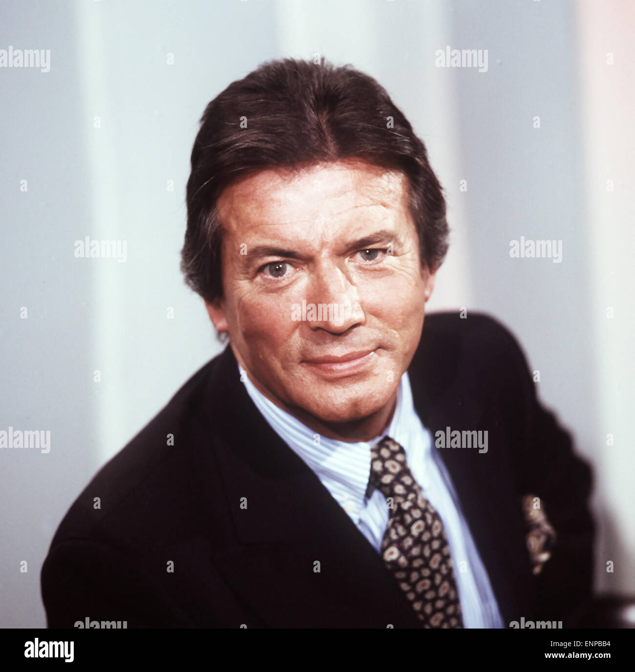 French film actor pierre brice -Fotos und -Bildmaterial in hoher ...