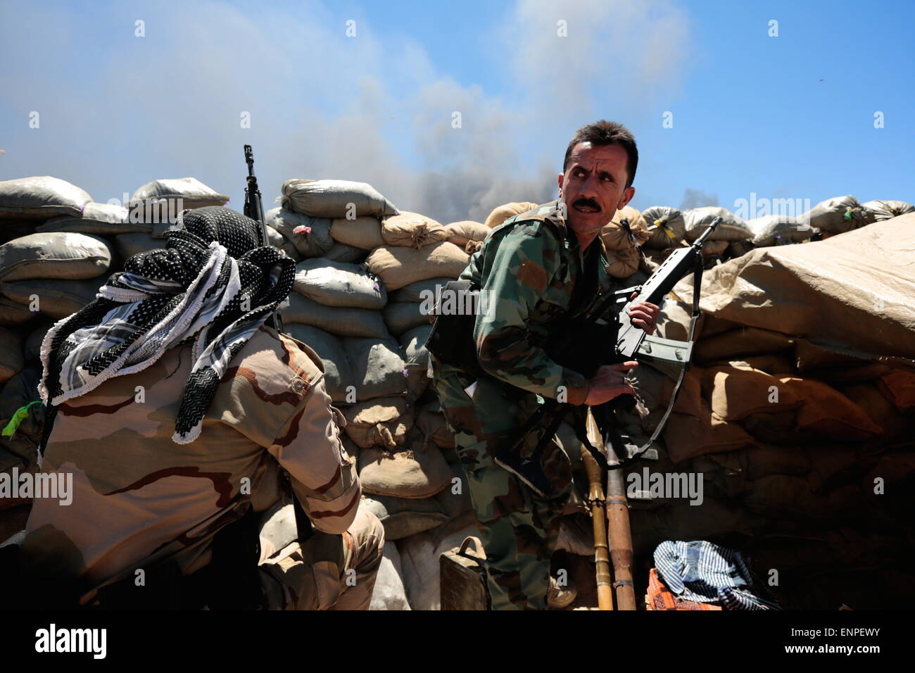 Kurdish fighters -Fotos und -Bildmaterial in hoher Auflösung – Alamy