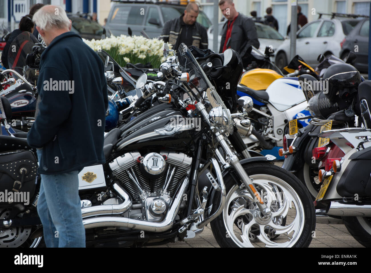 Harley davidson besitzer club -Fotos und -Bildmaterial in hoher ...