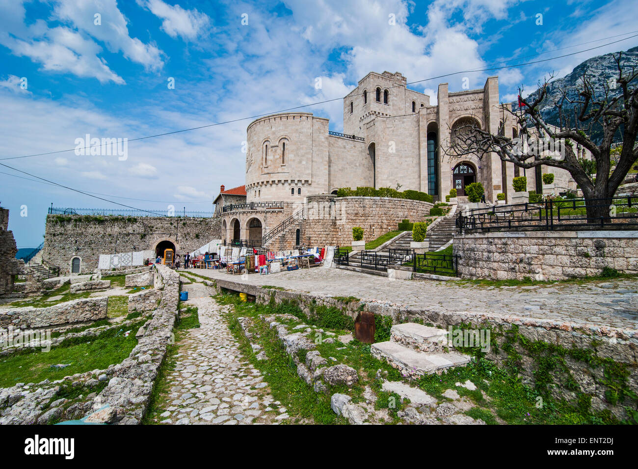 Skanderbeg-Museum, Kruja, Albanien Stockfotografie - Alamy