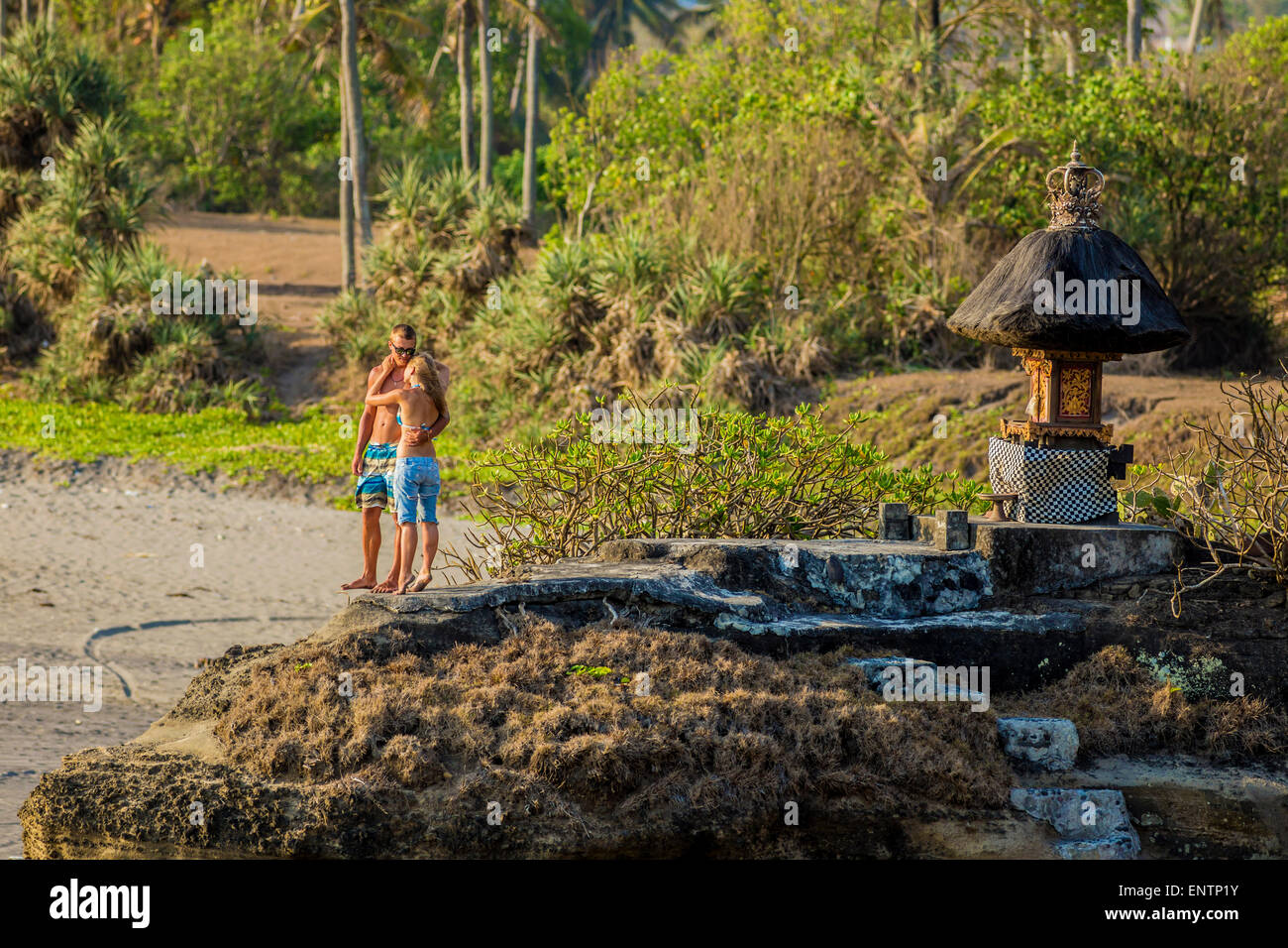 Romantik am strand -Fotos und -Bildmaterial in hoher Auflösung – Alamy