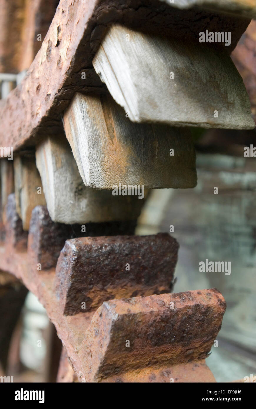 Rusty cog detail -Fotos und -Bildmaterial in hoher Auflösung – Alamy