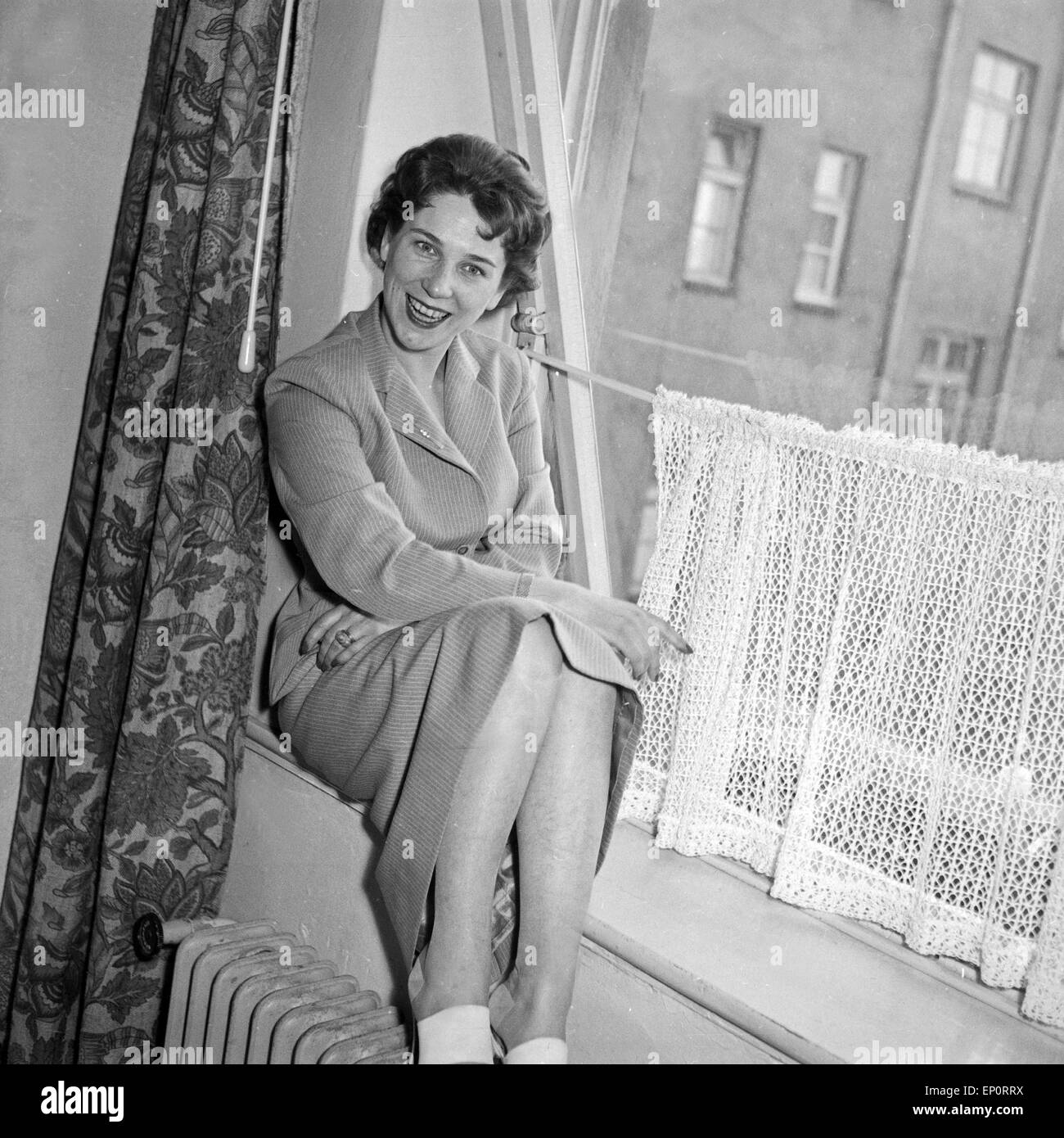 Schlager Singer Schwarzweiß-Stockfotos und -bilder - Alamy