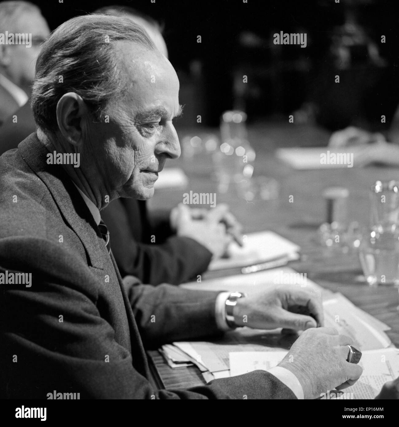 Ernst Fritz Fürbringer Stockfotos und -bilder Kaufen - Alamy
