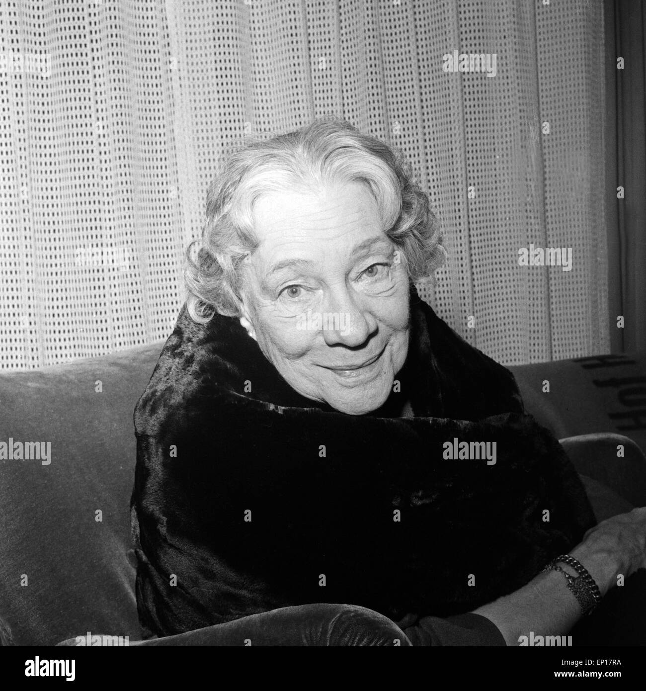 Ältere österreichischen Fictitious character Tilla Durieux, Deutschland ...