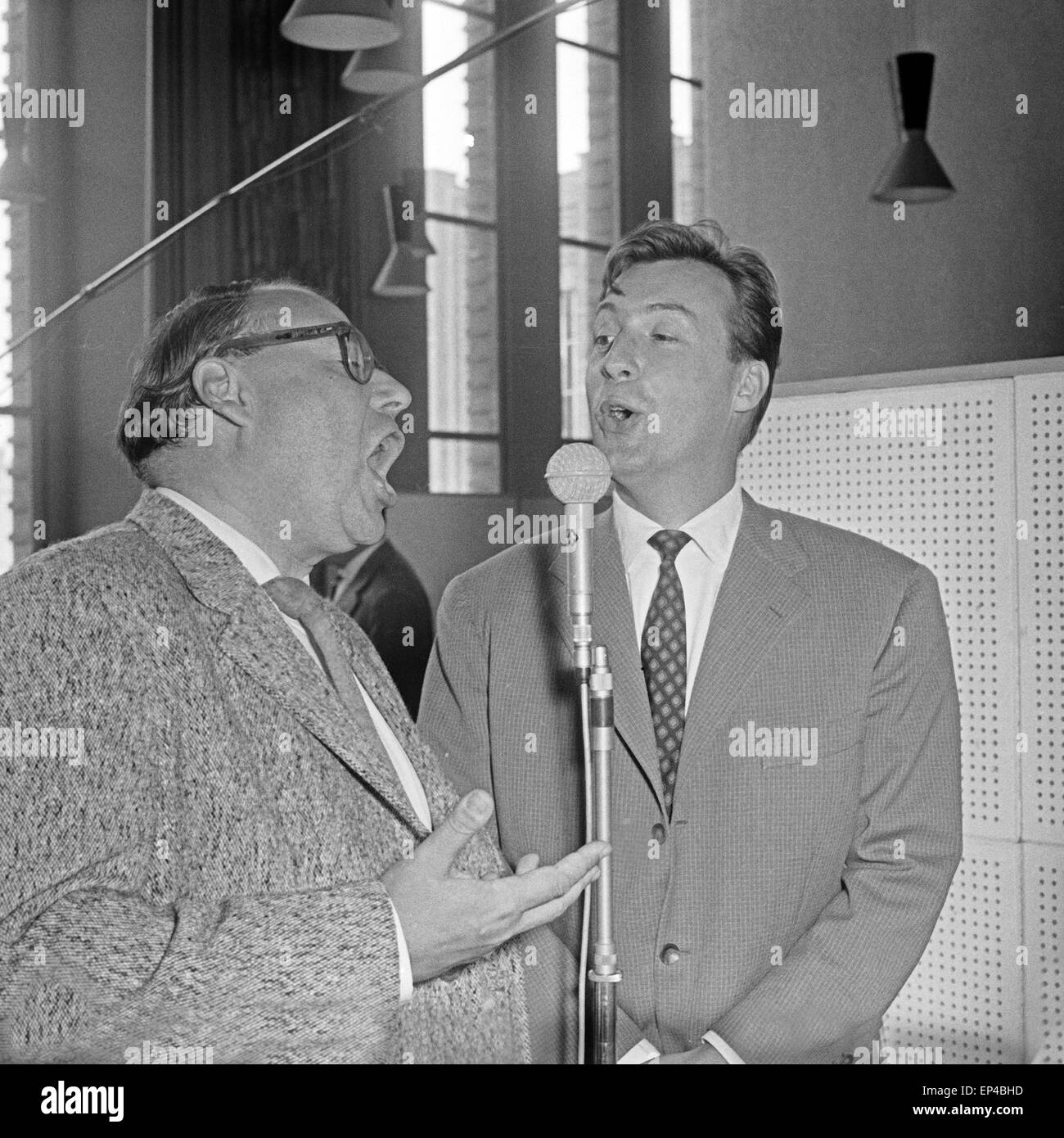 Tv sies -Fotos und -Bildmaterial in hoher Auflösung – Alamy