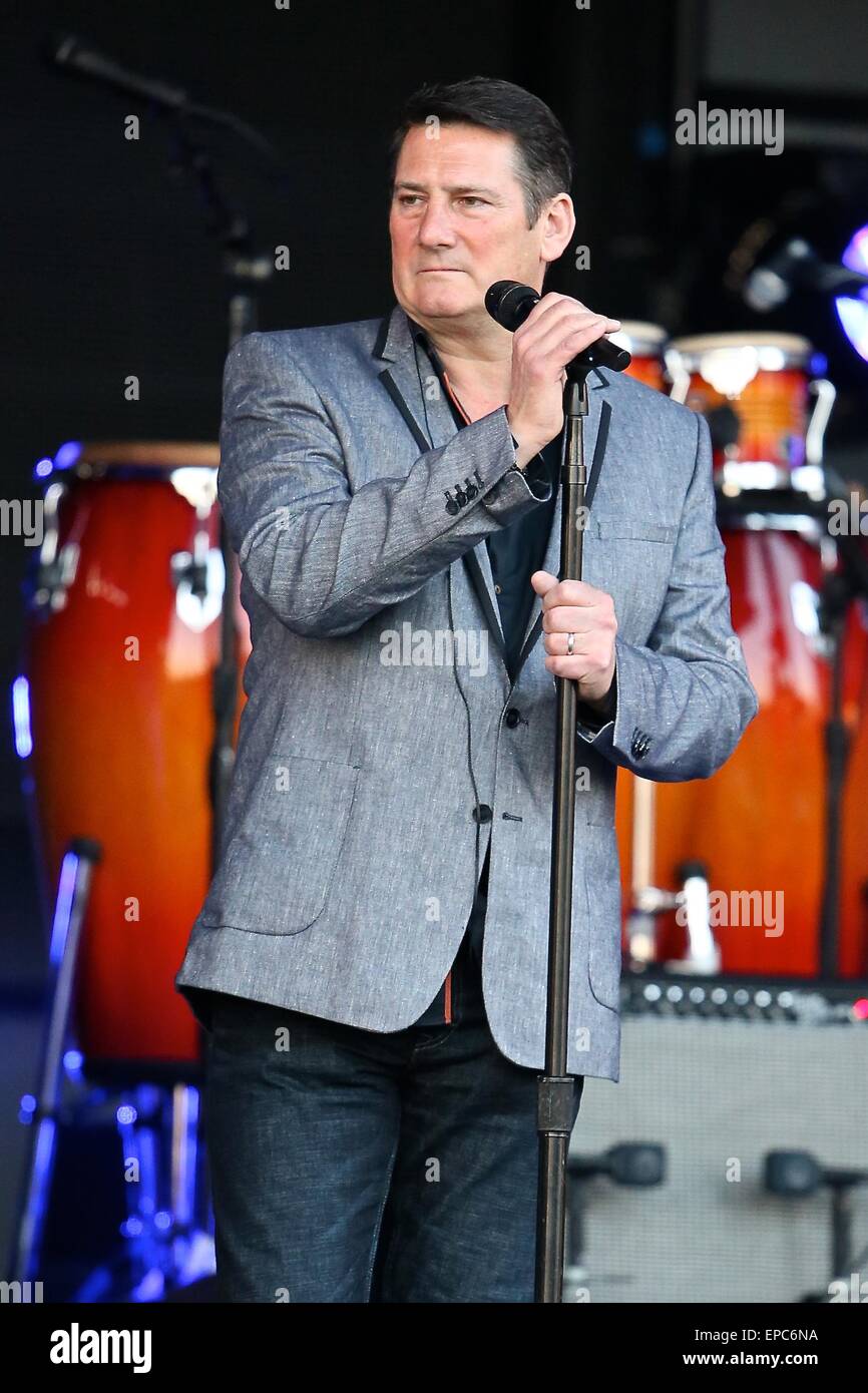 Spandau Ballet führen live auf der Bühne als Bestandteil eines ...