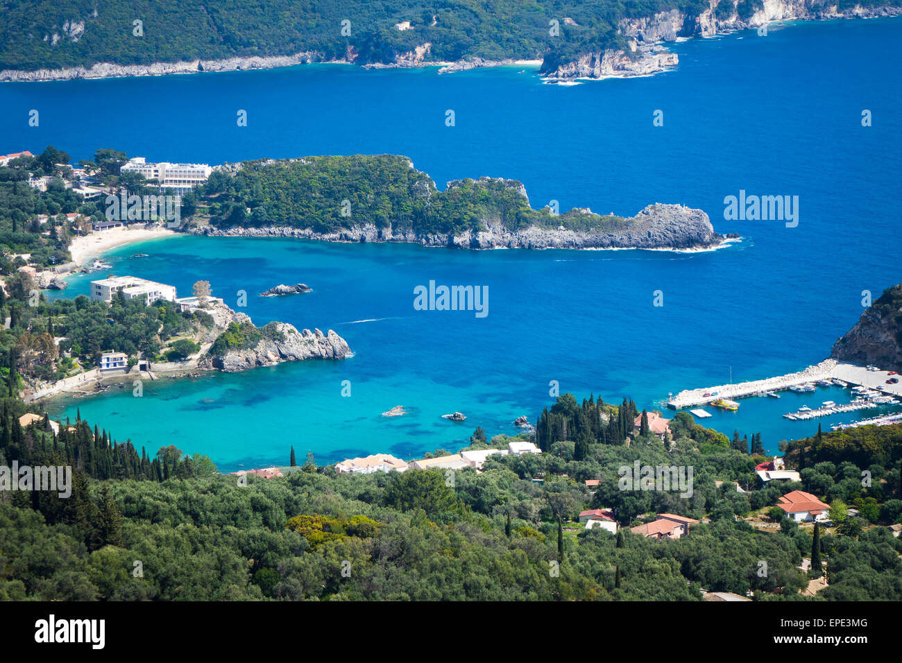 Ermones strand -Fotos und -Bildmaterial in hoher Auflösung – Alamy