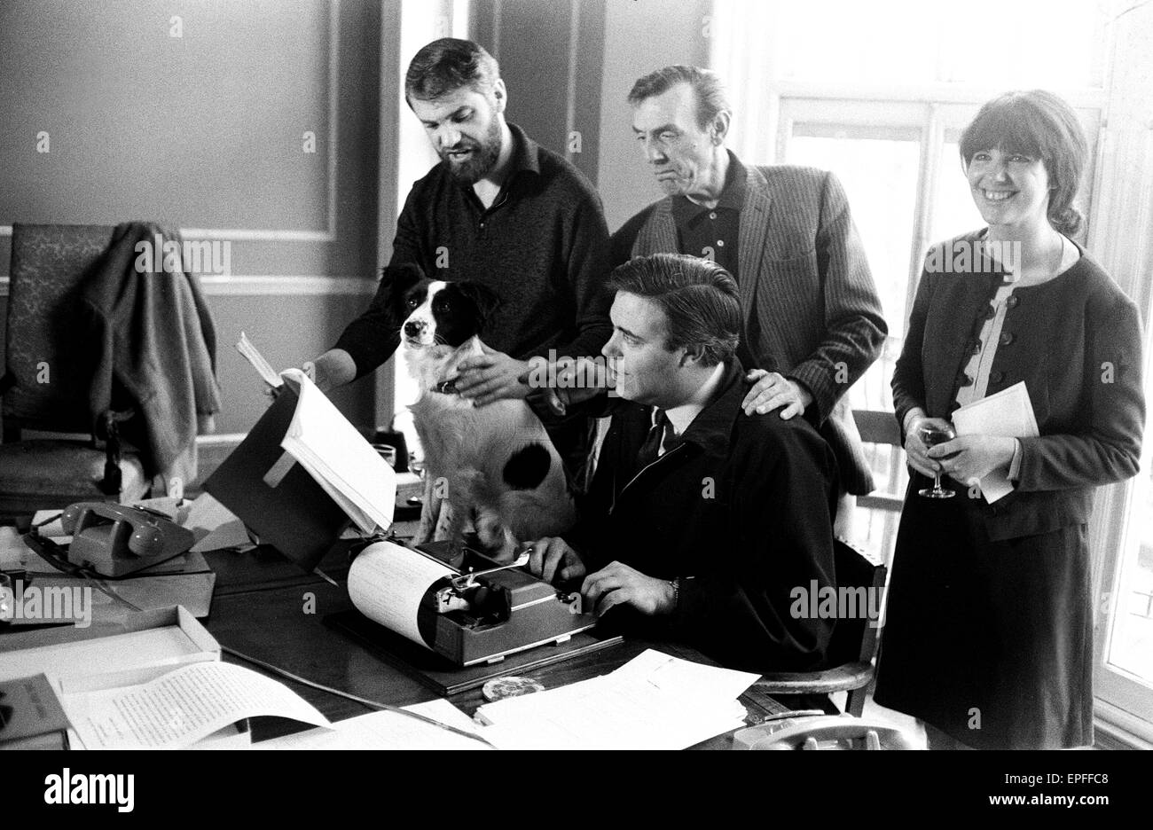 Daliah lavi -Fotos und -Bildmaterial in hoher Auflösung - Seite 3 - Alamy