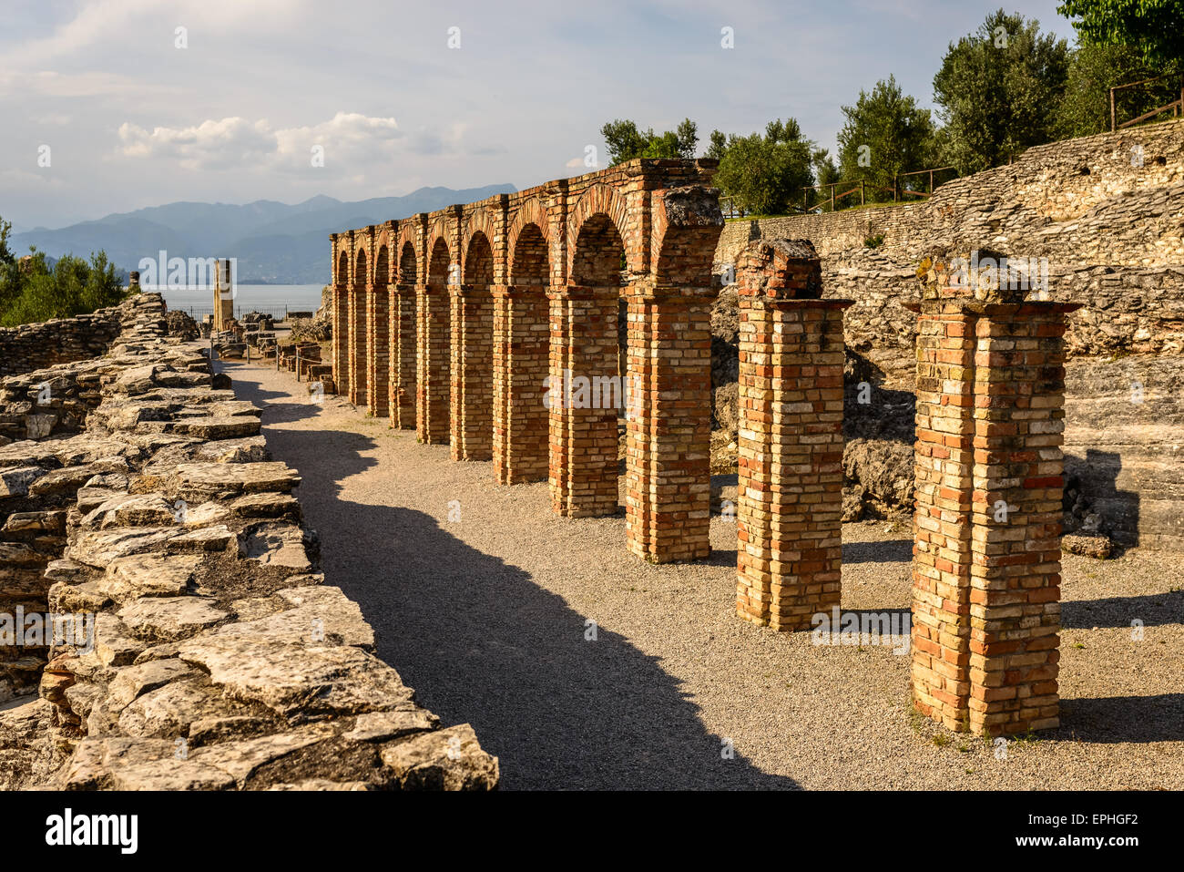 The cryptoporticus -Fotos und -Bildmaterial in hoher Auflösung – Alamy